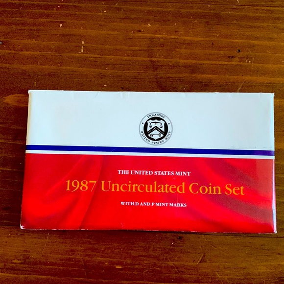United States Mint | Other | 987 Uncirculated Coin Set | Poshmark